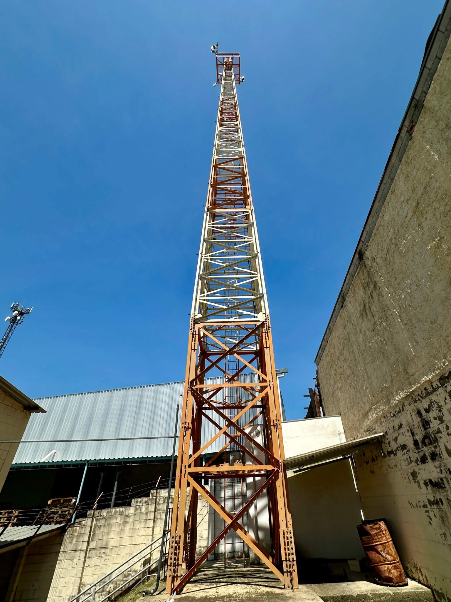 O que é torre autoportante? - Estruturas Metálicas